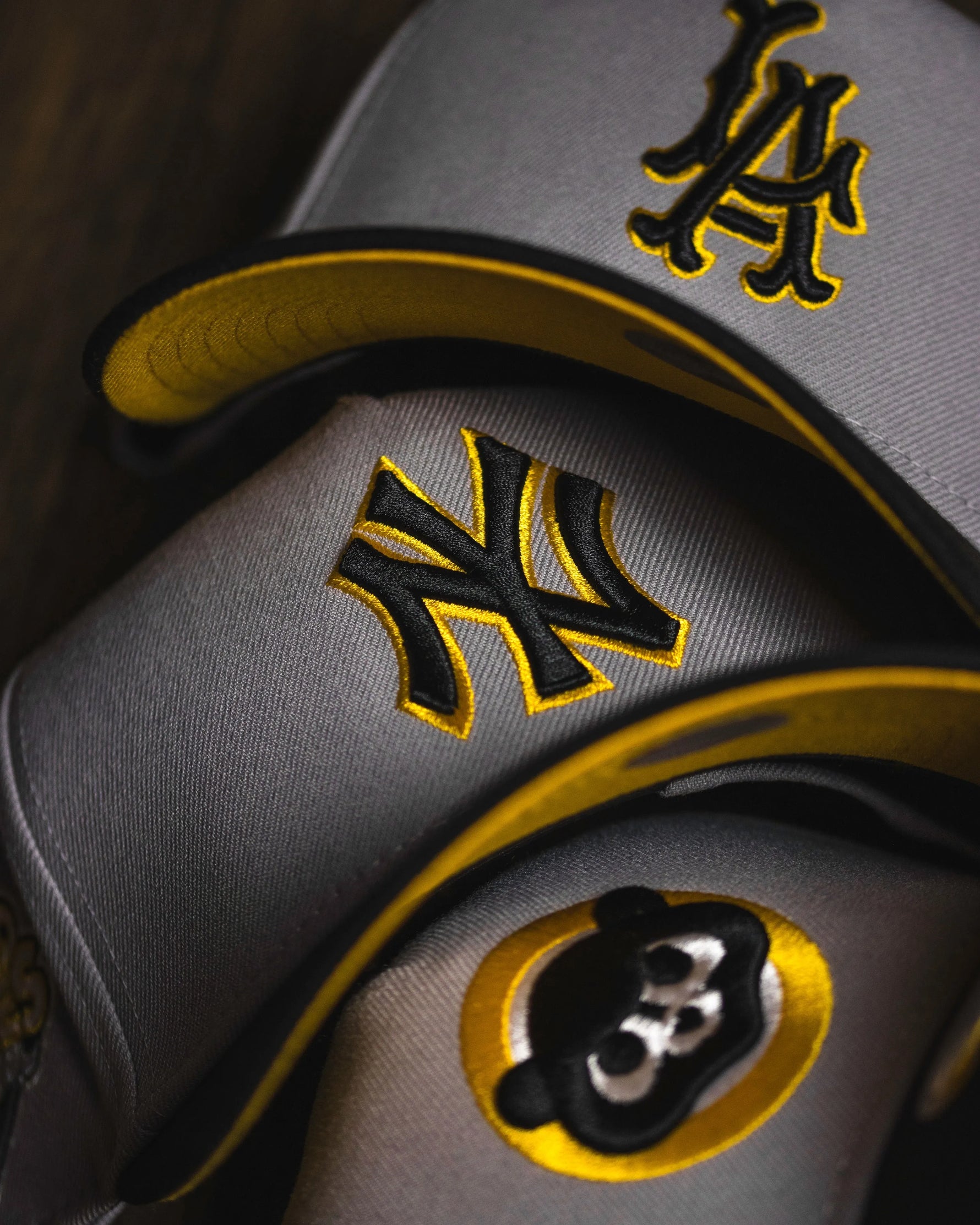 New Era 59Fifty Snapbacks | Adjustable MLB Caps with Free FAM Pin